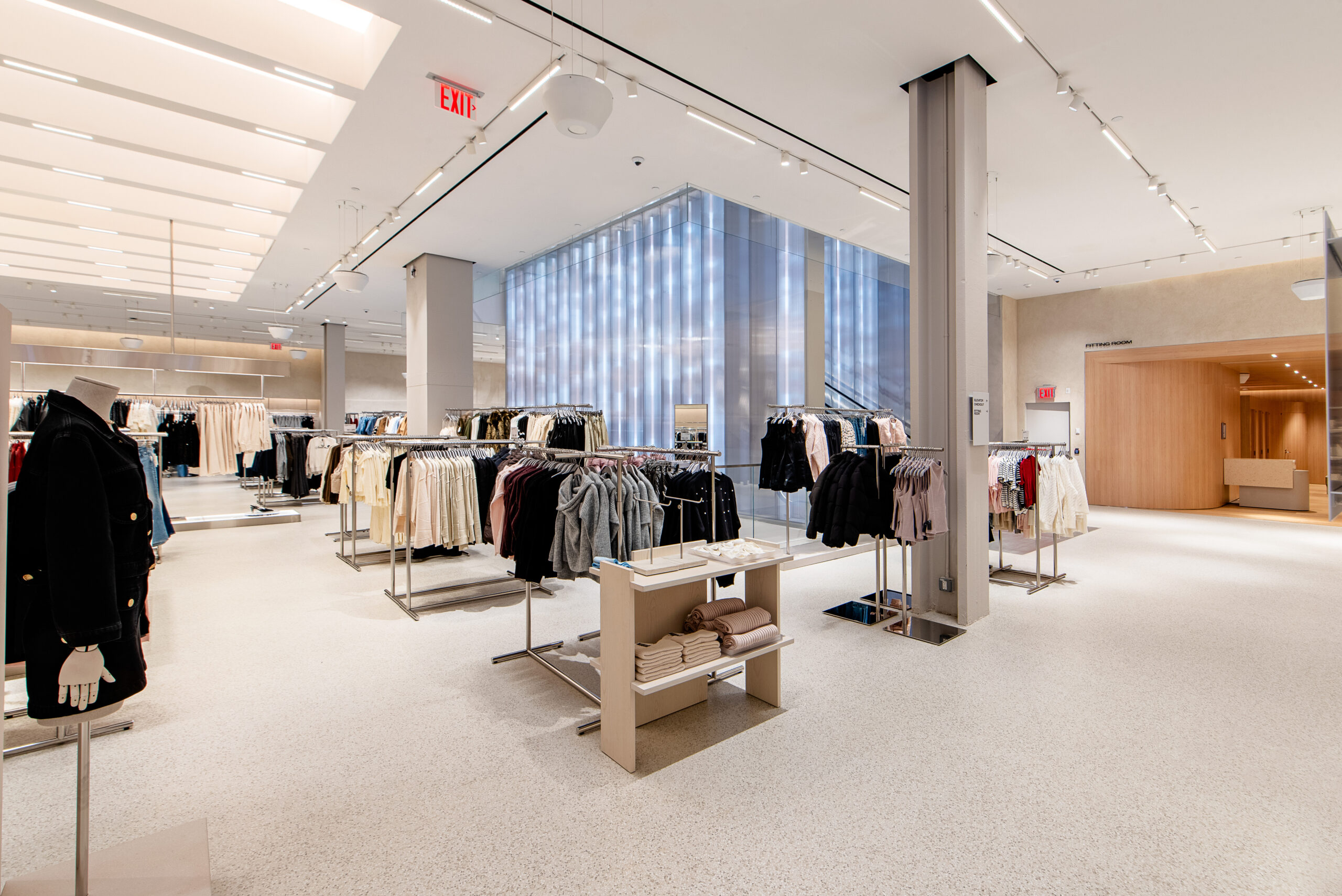 H&M Times Square - Schimenti Construction Company